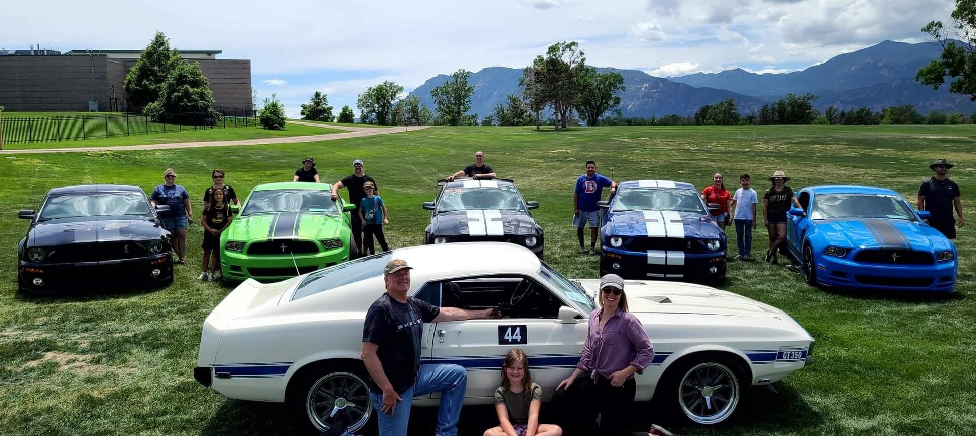 Robert Miller - Rocky Mountain Mustang Roundup